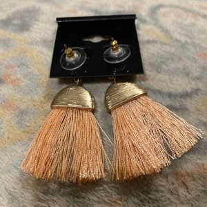 Jewelry | New Peach Colored Tassel Earrings Set In Gold | Poshmark
